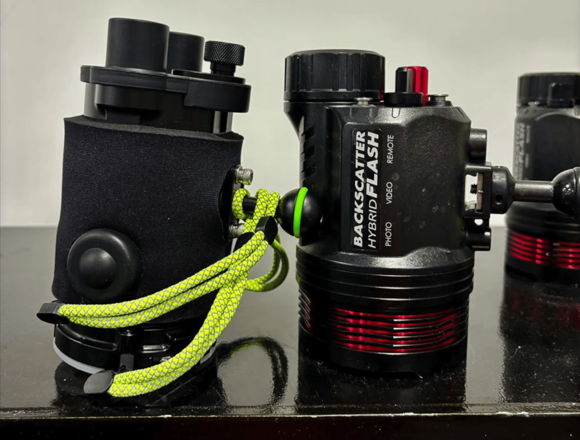 Dedicated Strobes For Macro And Wide Angle. Optimisation Or Unnecessary ...