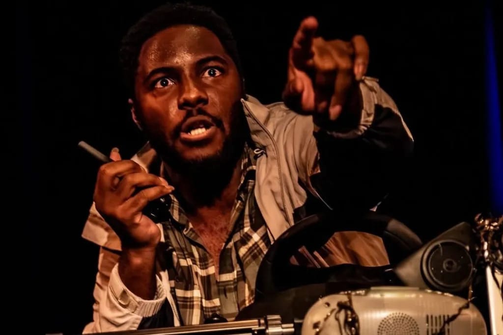 🗞️ Unhinged and ReFringed